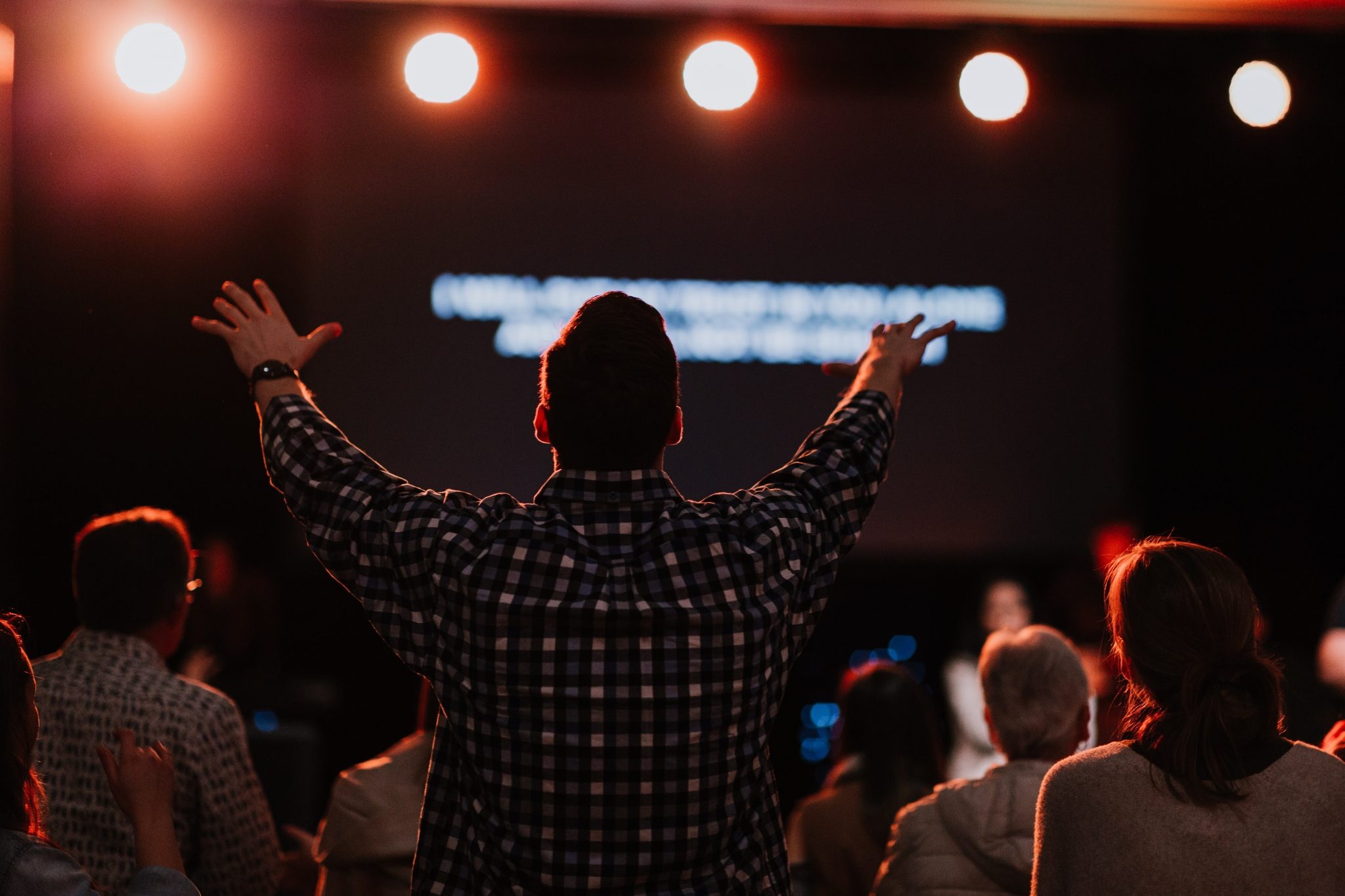4 Reasons Why You Should Sing at Church - Clear Creek Resources